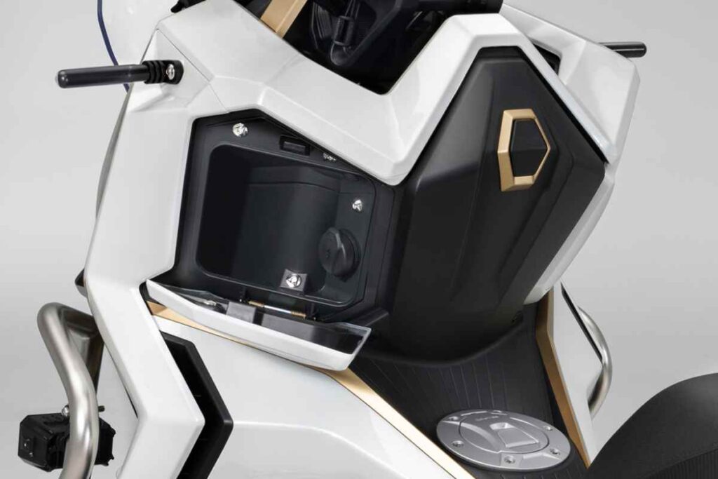 L'X-ADV cinese è quasi meglio dell'originale: costa la metà ed è tra i ...